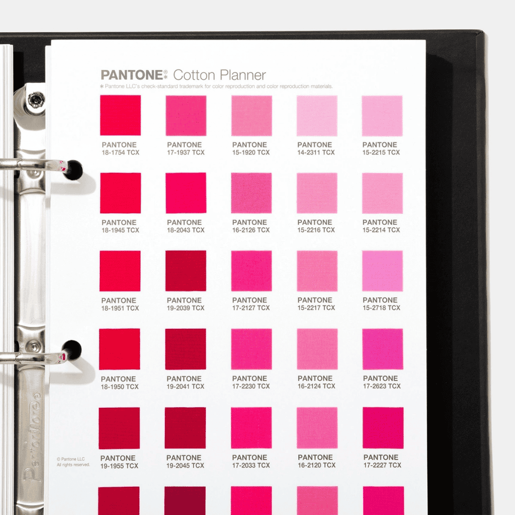 Come utilizzare i colori Pantone: guida "NO PANIC" ai campionari ...